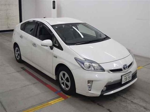 Купить Toyota Prius PHV 2012 года | Лот: 70437 от 15.12.2022 MIRIVE Osaka – авто с аукционов ...