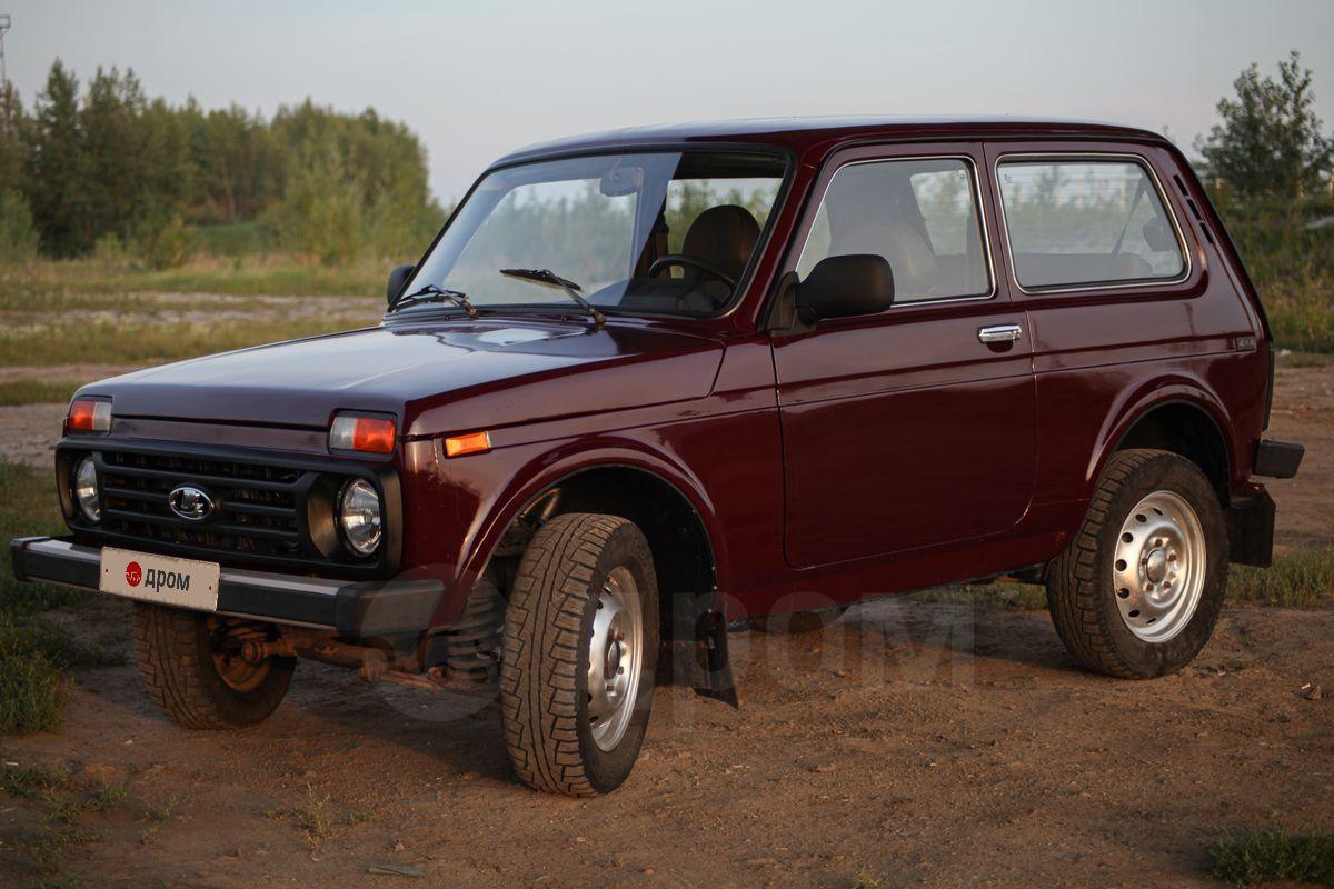 Лада Нива 2121 2012 в Тюмени, Машина полный сток, есть гур, абс, зимняя резина, торг, б/у, 4WD ...